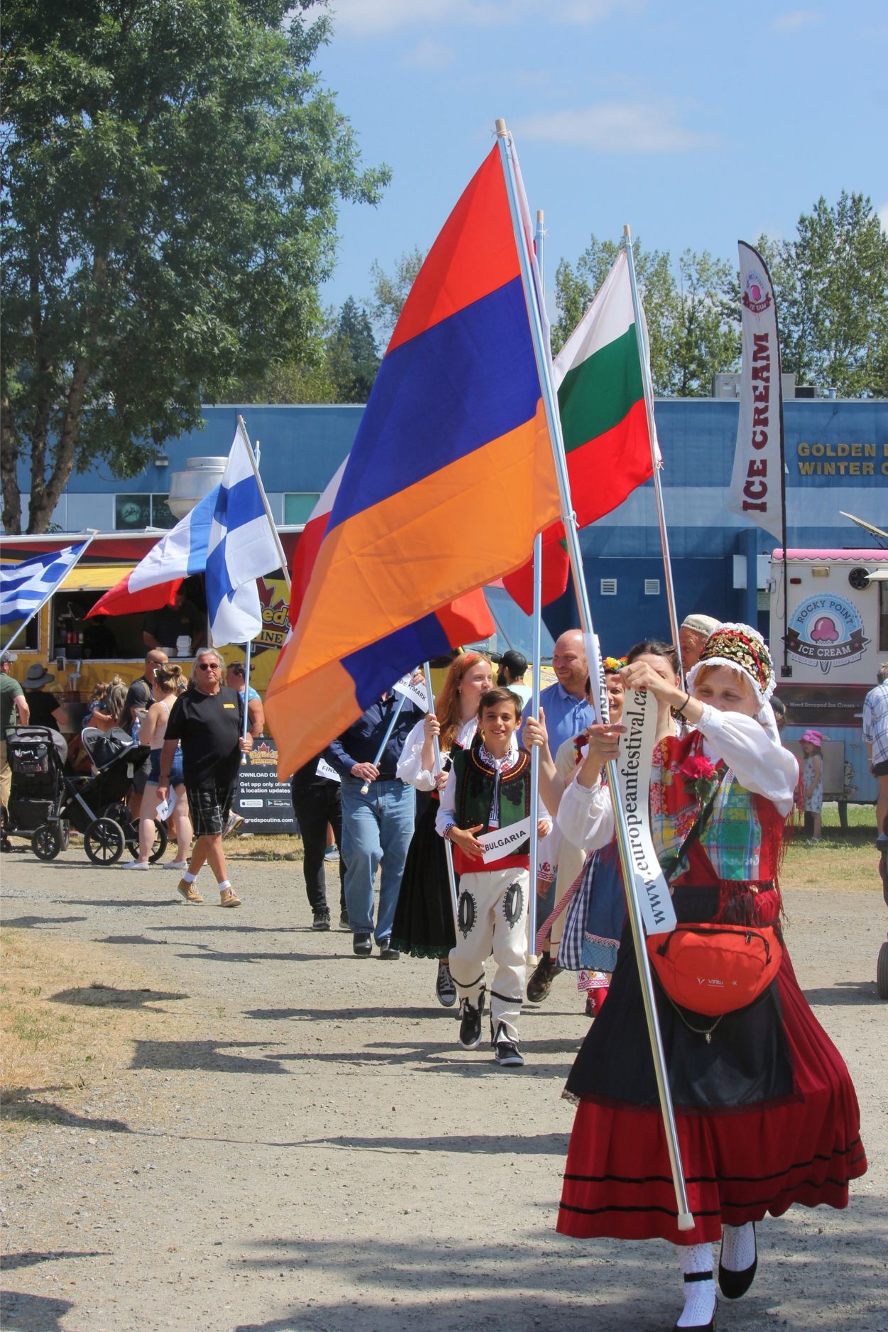 CountryFest brings farmers, food and music together – The Ridge