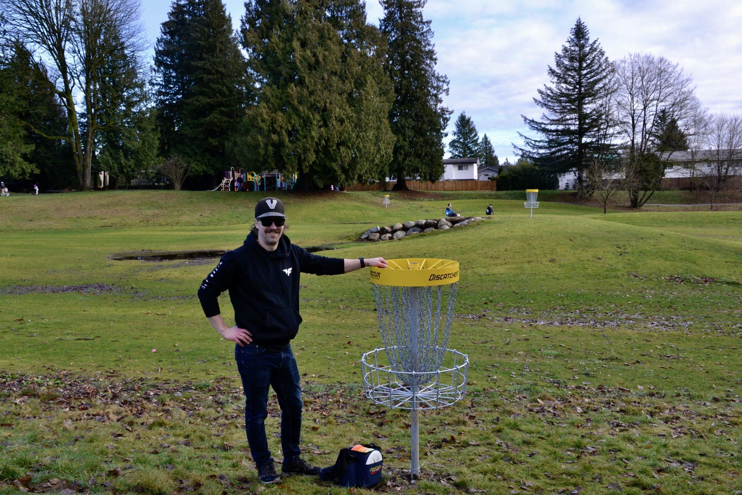 Discs away: Local disc golfers celebrate opening of new Pitt Meadows ...